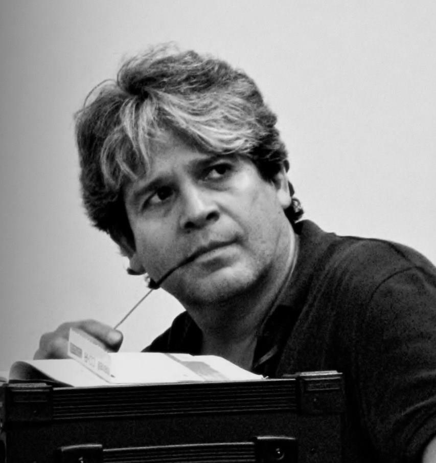 Tito Ochoa: «El teatro no está para rehuir la realidad, está para ...