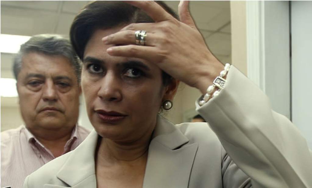 Rixi Moncada: «El partido está por encima de los movimientos». - El Pulso